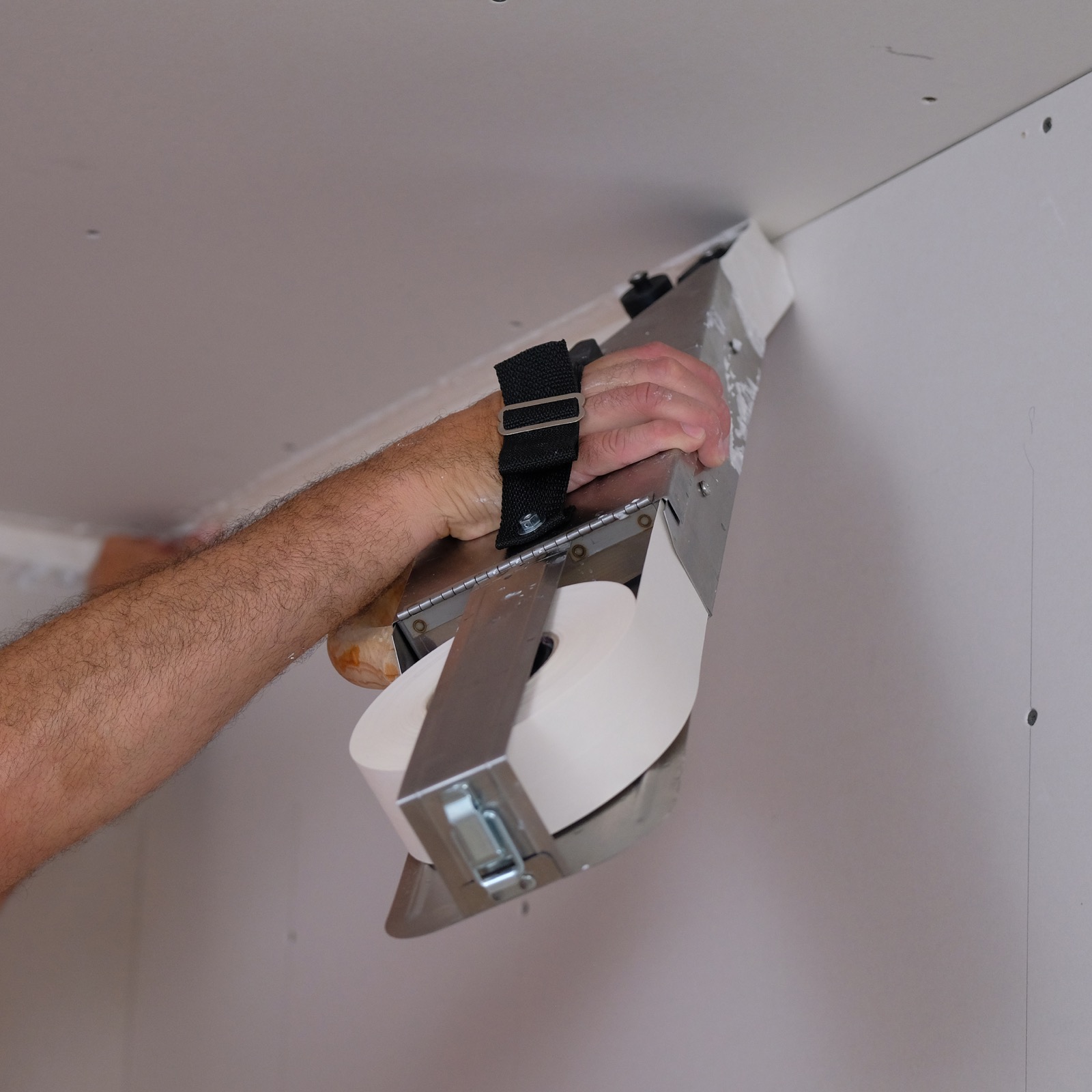 Semi-Automatic Even Flow Taping Banjo - ADVANCE EQUIPMENT MFG CO™