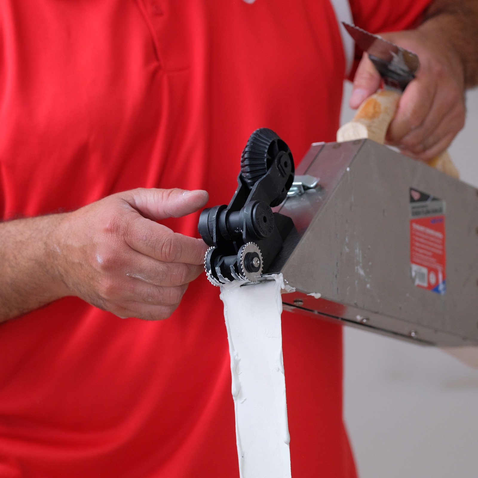 Semi-Automatic Even Flow Taping Banjo - ADVANCE EQUIPMENT MFG CO™